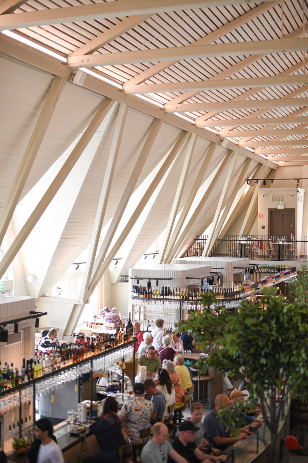 Nu öppnar ikoniska Feskekörka – med ostronkiosk & snaps på tapp - Vagabond